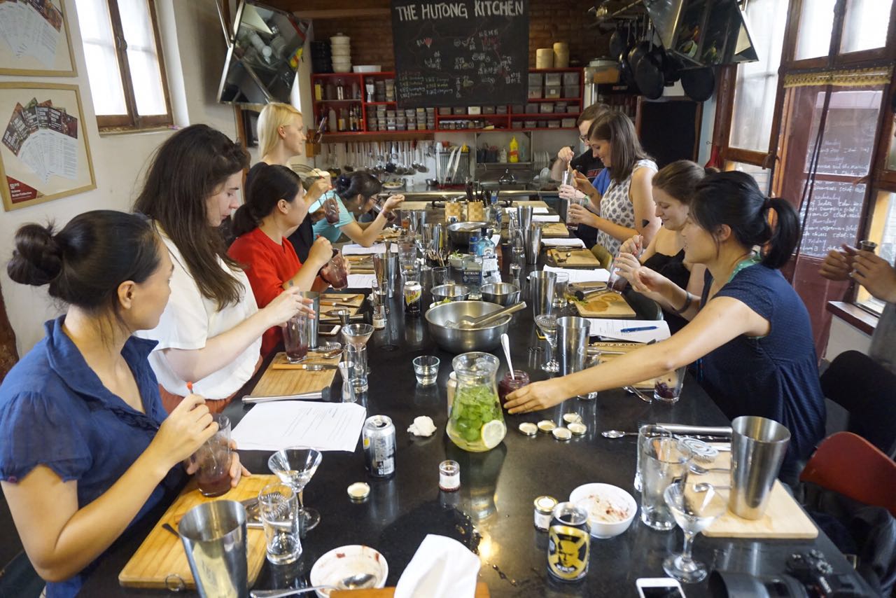 Fresh Jam Cocktail Making Class | The Hutong
