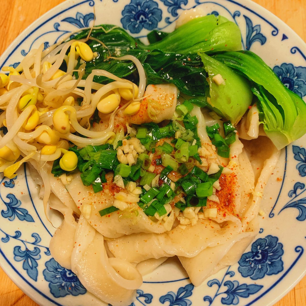 Hot Oil Noodles 油泼扯面 | The Hutong
